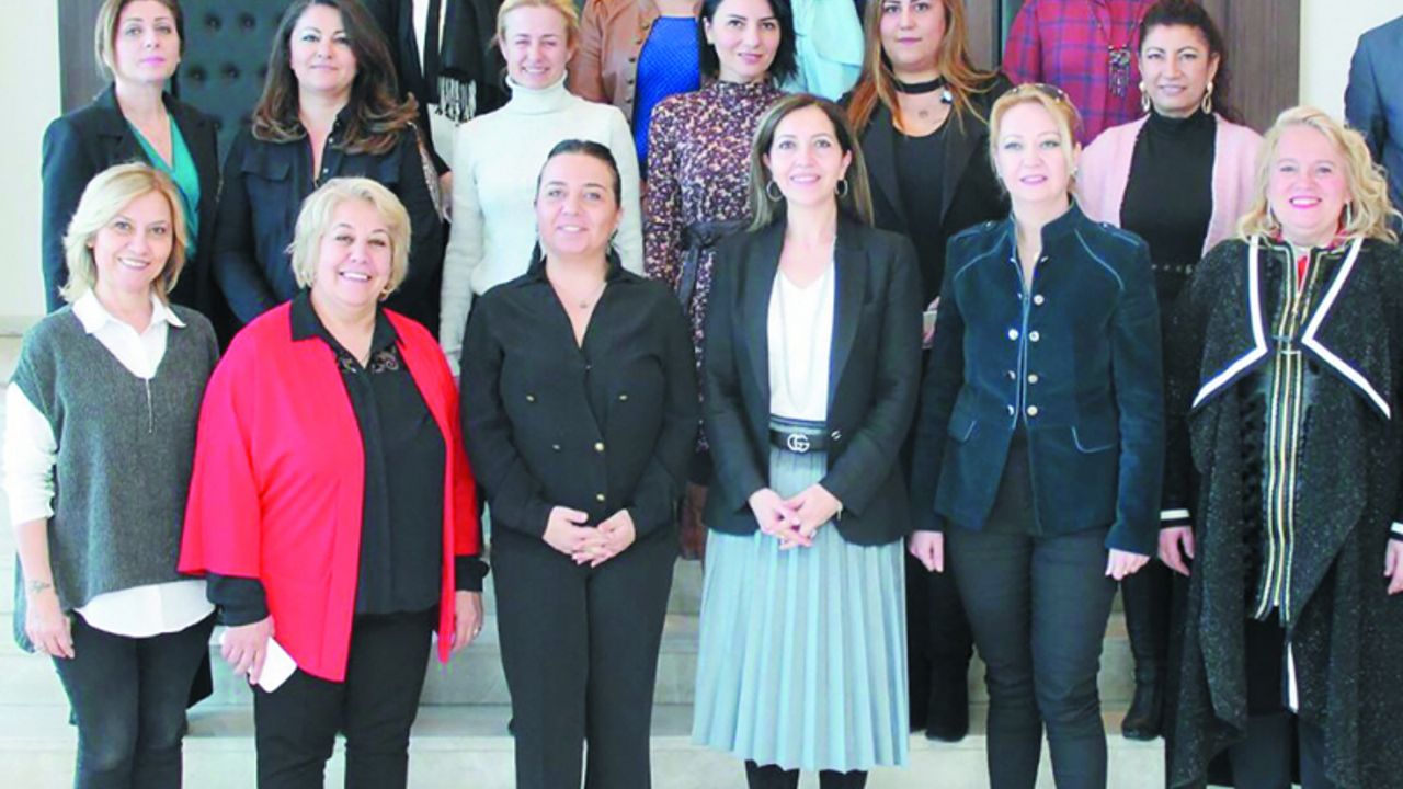 Kadın toplumun ışığıdır - Afyon Haber Odak Gazetesi Afyonkarahisar ... Kadın toplumun ışığıdır - Afyon Haber Odak Gazetesi Afyonkarahisar ...